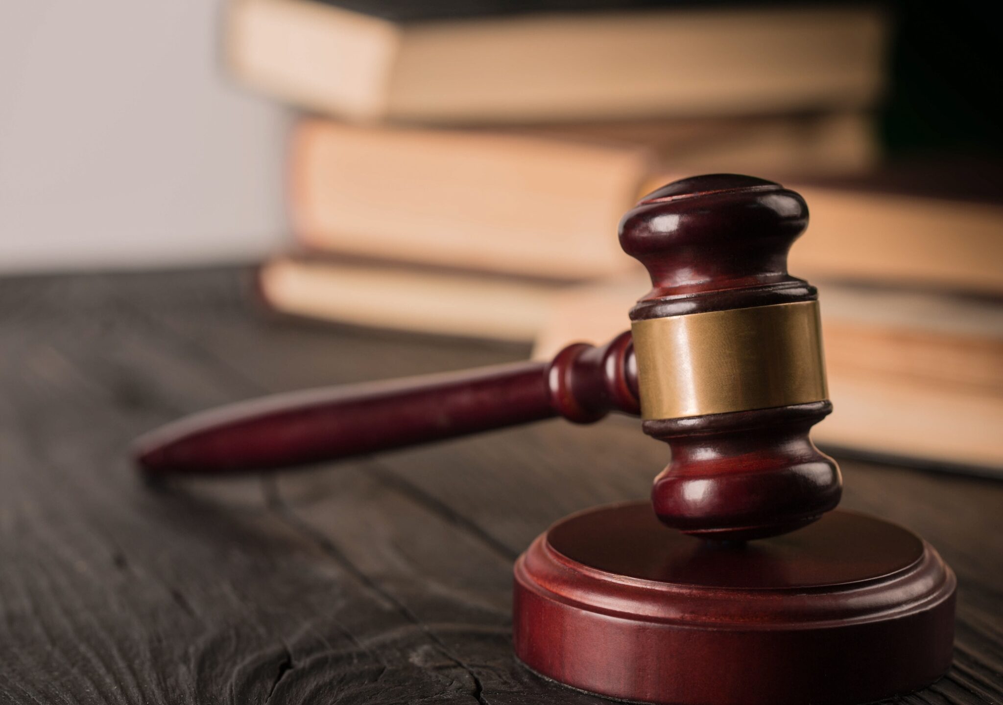 Deputatul Robert Sighiartău a pierdut procesul deschis de sora sa